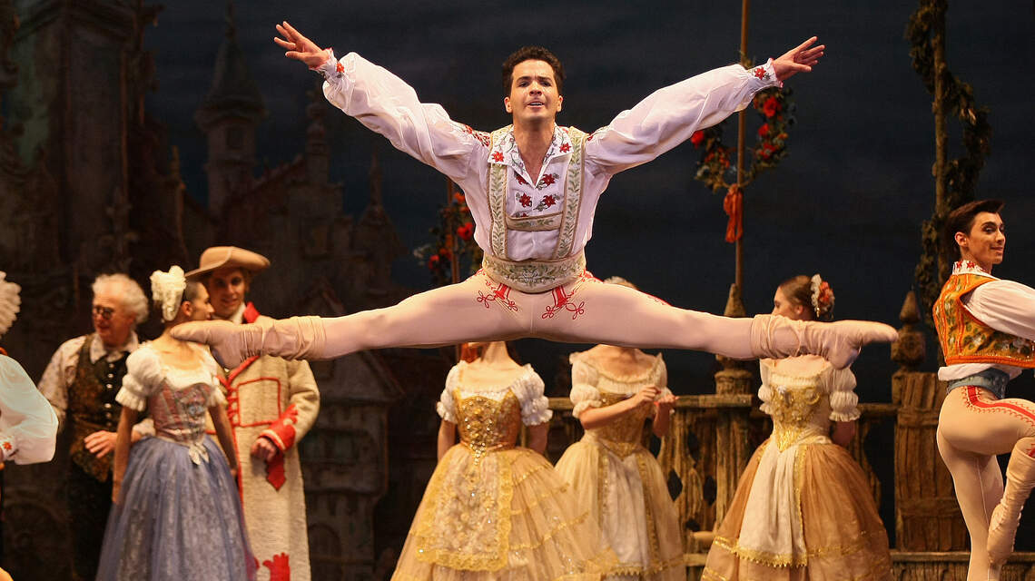 El Ballet Clásico Cubano de Miami (CCBM según sus siglas en inglés ...